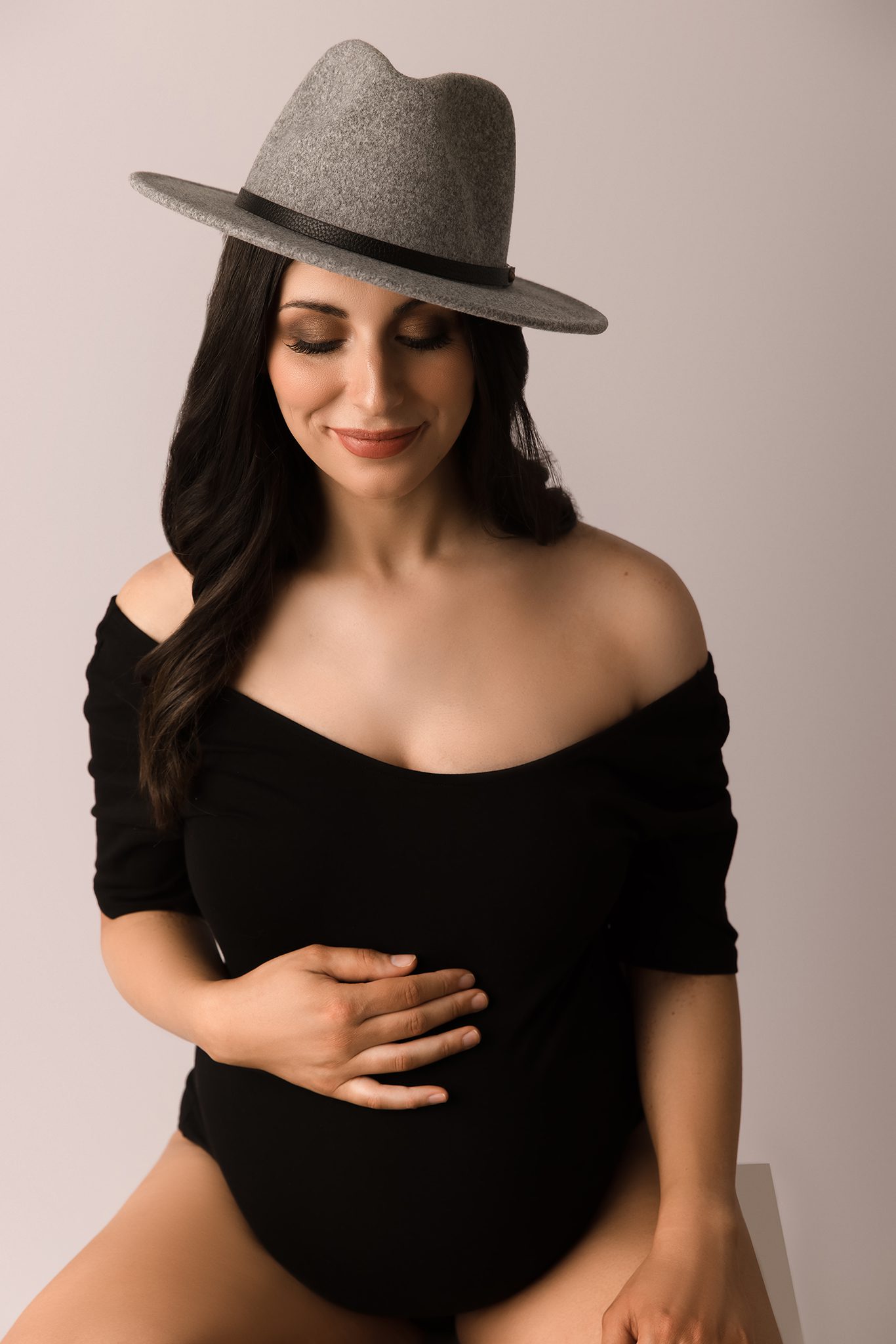 Brodie - A Pregnant Goddess | Aurora Joy Photography