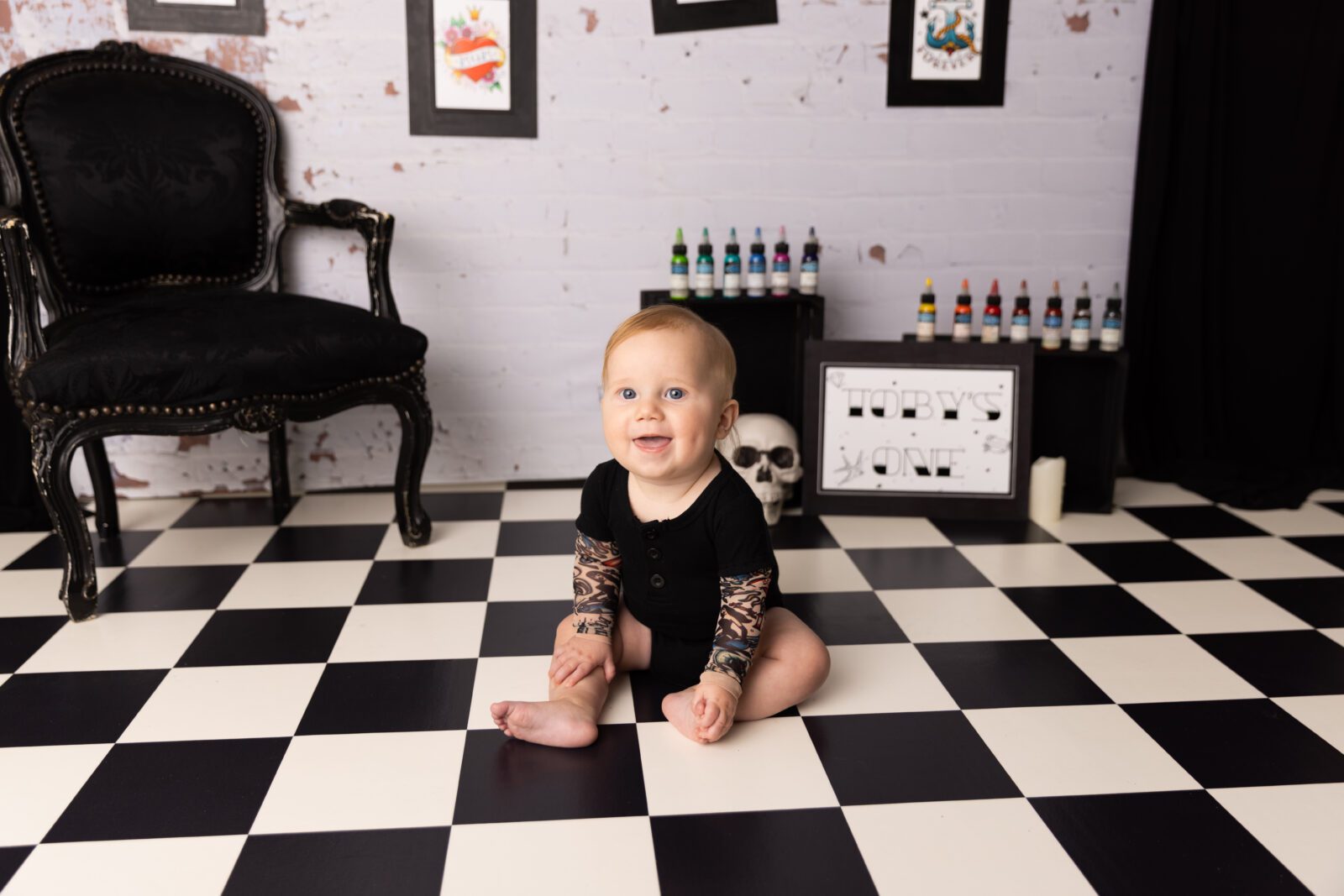 Why Cake smash photos are so important. | Aurora Joy Photography