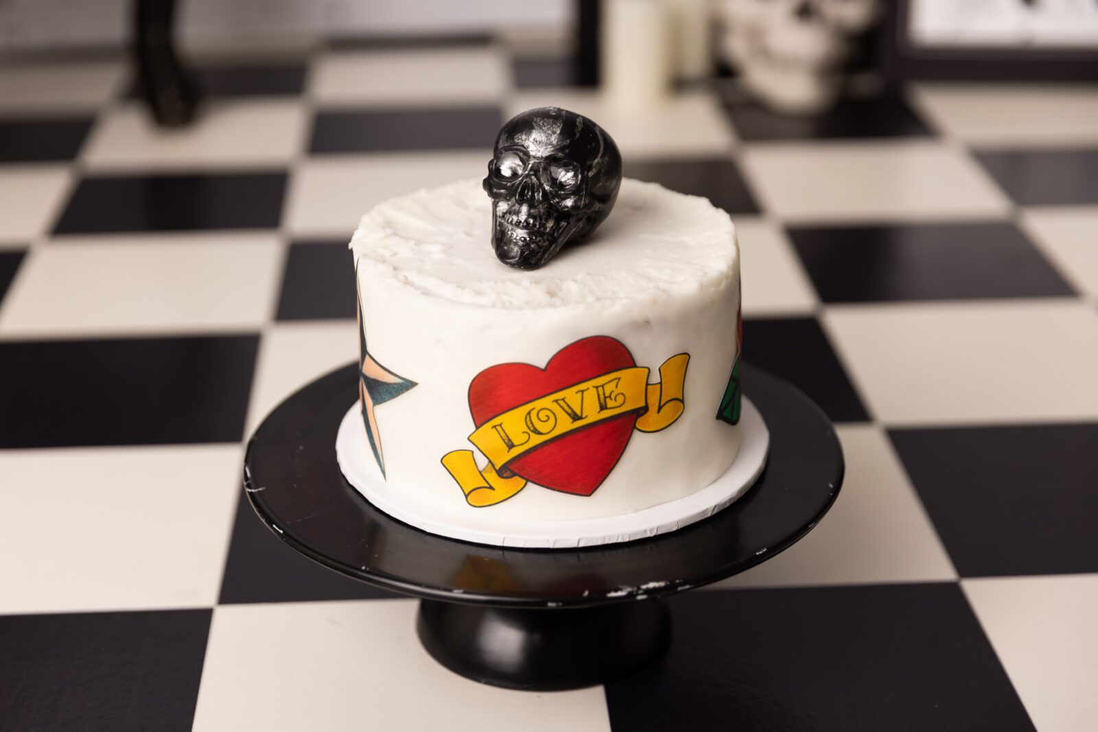 Why Cake smash photos are so important. | Aurora Joy Photography